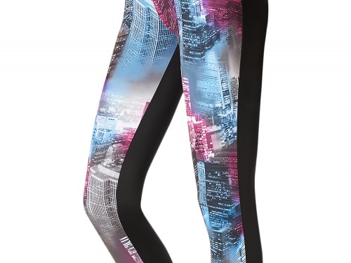 Kelly Rohrbach è il volto della linea fitness di Calzedonia - Grazia.it