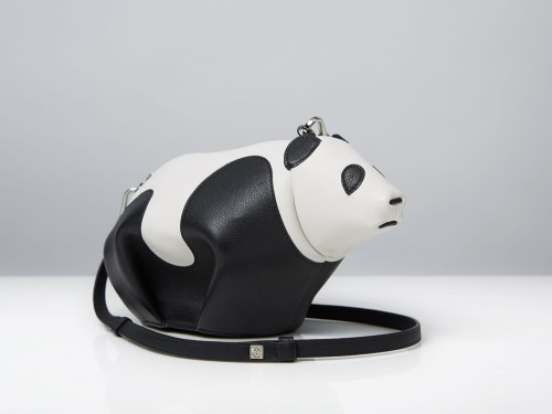 Loewe lancia la nuova Panda Bag - Grazia.it