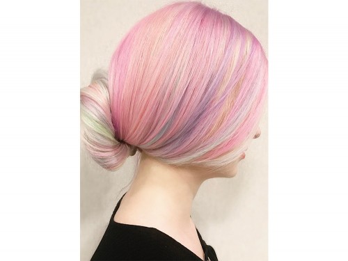 Banana Bun: i nuovi capelli raccolti che fanno tendenza - Grazia.it