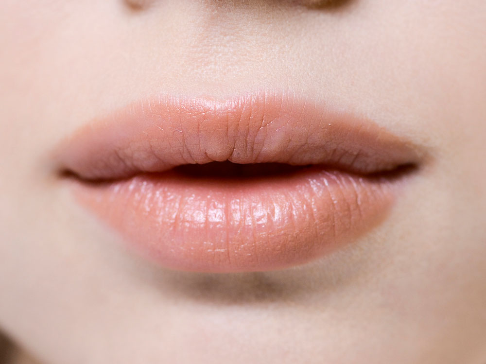 Come truccare le labbra per renderle più carnose - Grazia.it