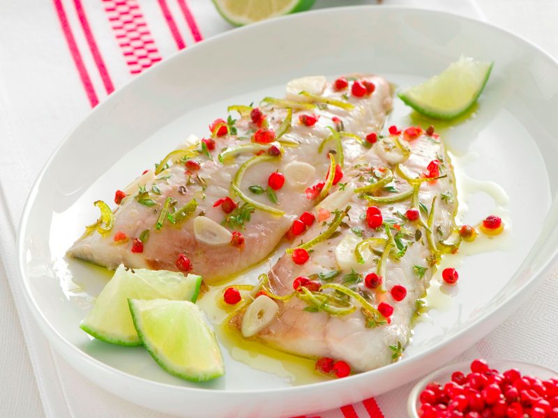 Filetti di pesce al pepe rosa