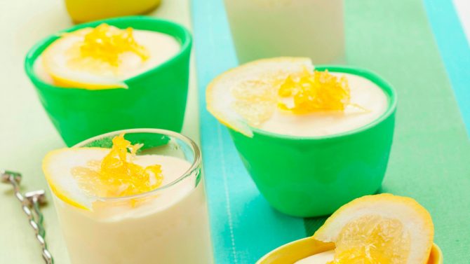 Semifreddo al limone profumato al limoncello