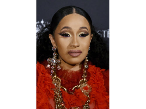 Cardi B beauty look: tutto su capelli, make up e stile della rapper ...