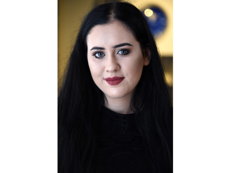 Cleo Toms beauty look: capelli e make up dell’influencer italiana ...