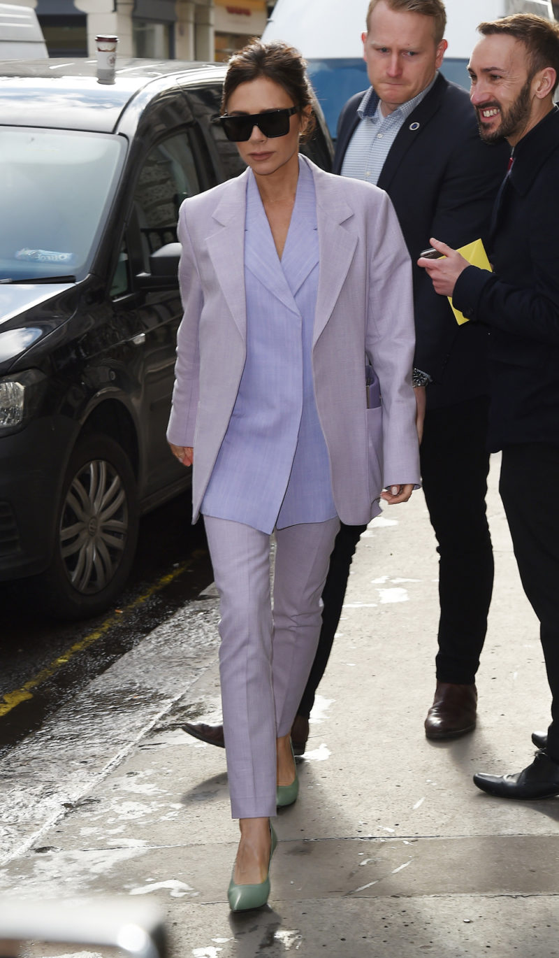 Victoria Beckham: i suoi look da indossare in ufficio