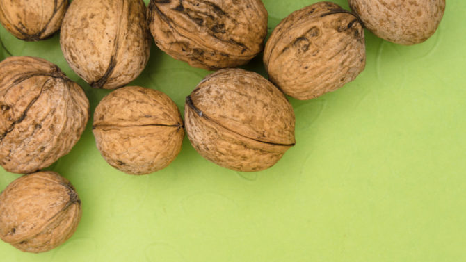 Sapete perché le noci sono lo snack ideale per dimagrire? - Grazia.it