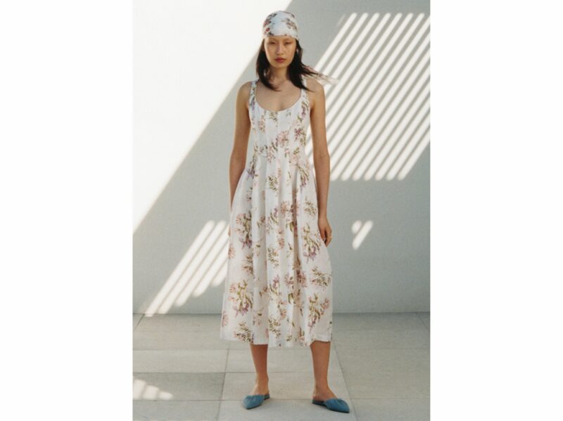 H&M lancia una capsule estiva e romantica con Brock Collection