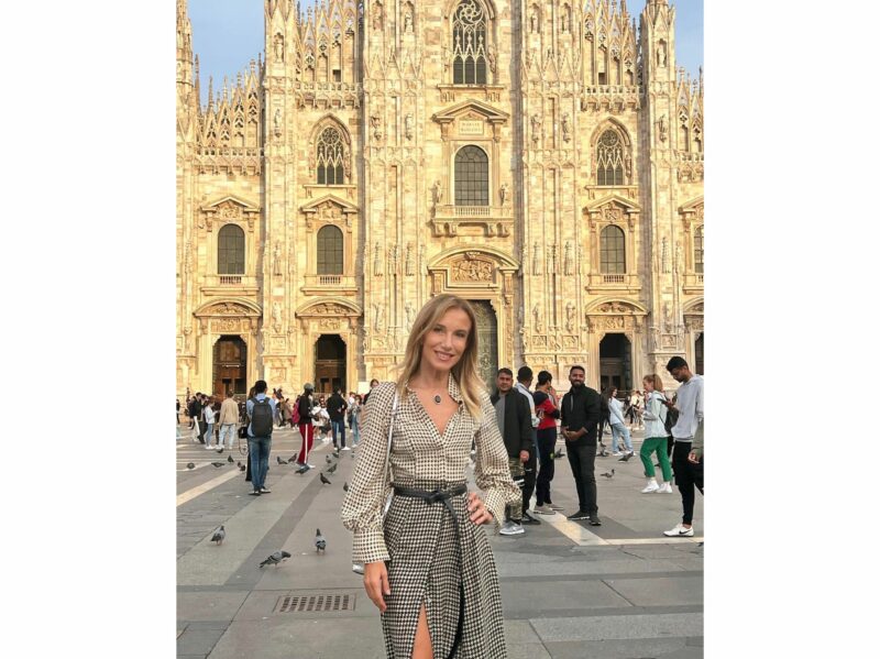 «I calci sulla faccia di un figlio»: l’editoriale di Silvia Grilli sul ...