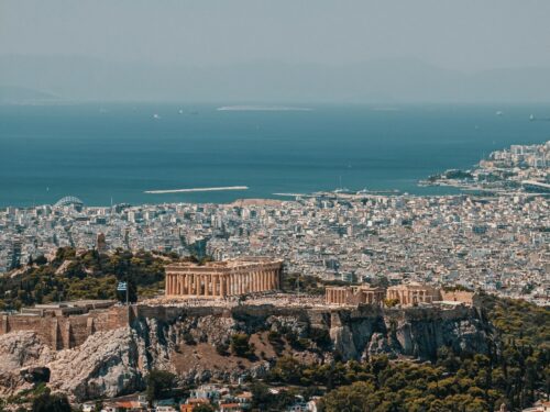 Scalo ad Atene: cosa fare (e dove mangiare) - Grazia