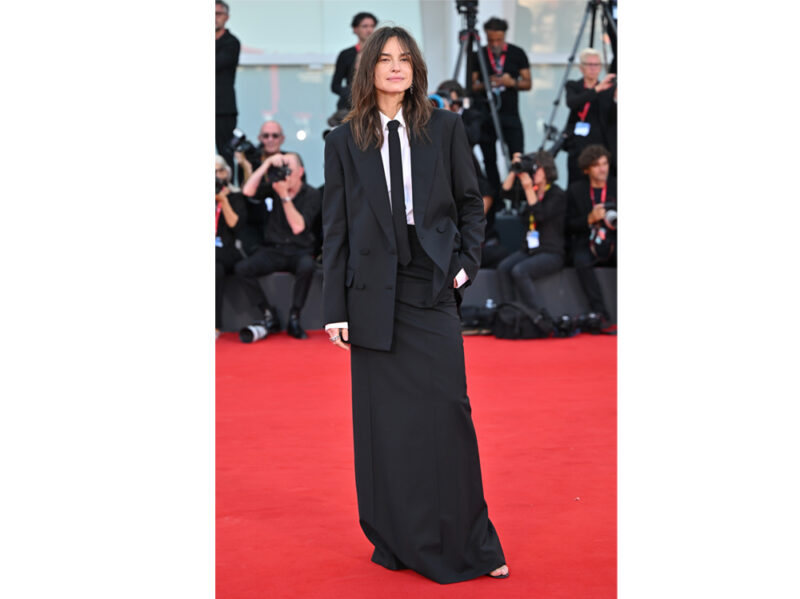 Venezia 80 Kasia Smutniak In Giacca E Cravatta è Un Grande Sì