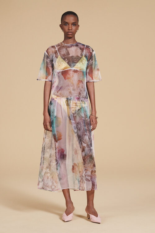 Zara lancia la nuova collezione Studio per la PE 2024