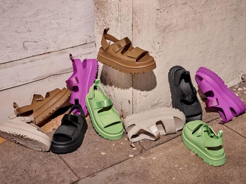 UGG lancia GoldenGlow, la nuova modello di sandali per l'estate