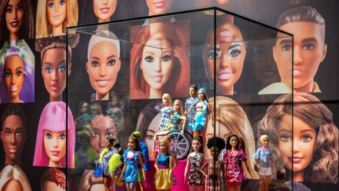 Barbie arriva in mostra a Milano (e vi piacerà un sacco) - Grazia.it