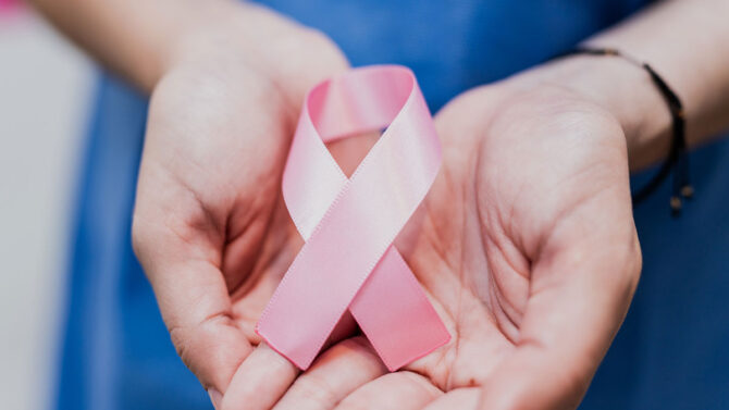 Ottobre è rosa: le iniziative dei brand per il mese della prevenzione