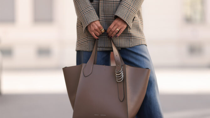 Tote bag: i modelli perfetti per chi ama le borse grandi e capienti