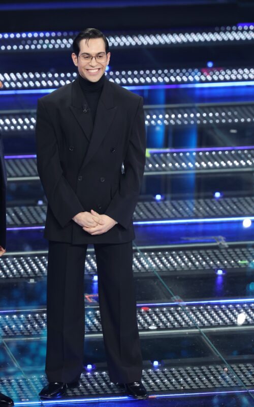 Mahmood e Geppi Cucciari: i look a Sanremo 2025