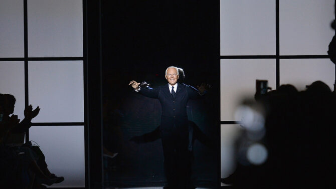 Giorgio Armani: storia dello stilista simbolo della moda italiana