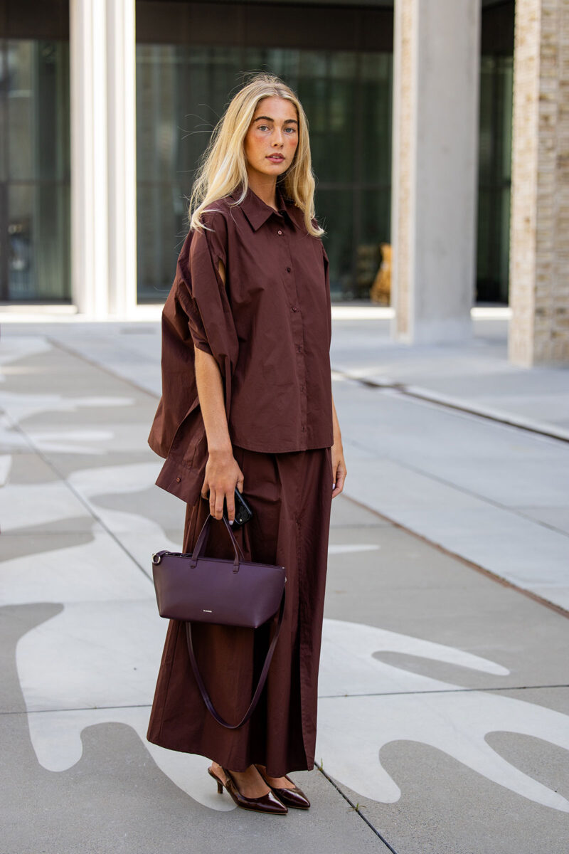Look donna moda autunno 2025: gli outfit per vestirsi con stile