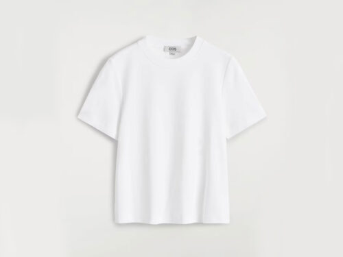 La T-shirt bianca perfetta? Ecco i modelli più cool dell'estate 2026