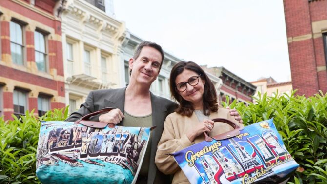 Longchamp e Jeremy Scott celebrano 20 anni di collaborazione (e di ...